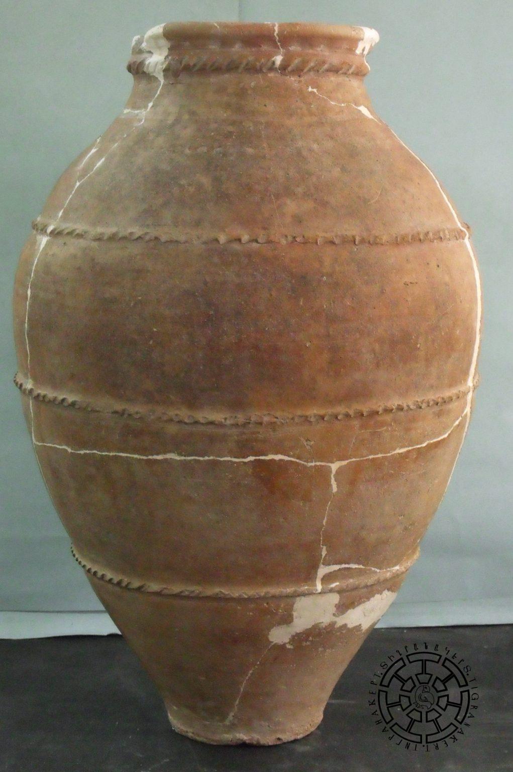 Medieval pottery and glass - Tigranakert of Artsakh